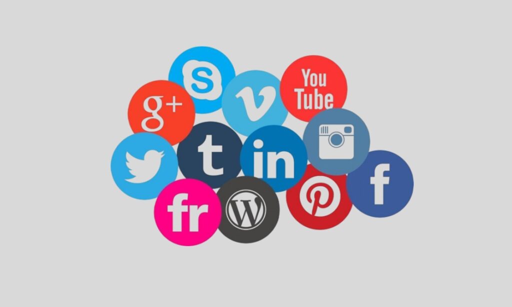 Traditional Media vs New Media: What's The Difference?